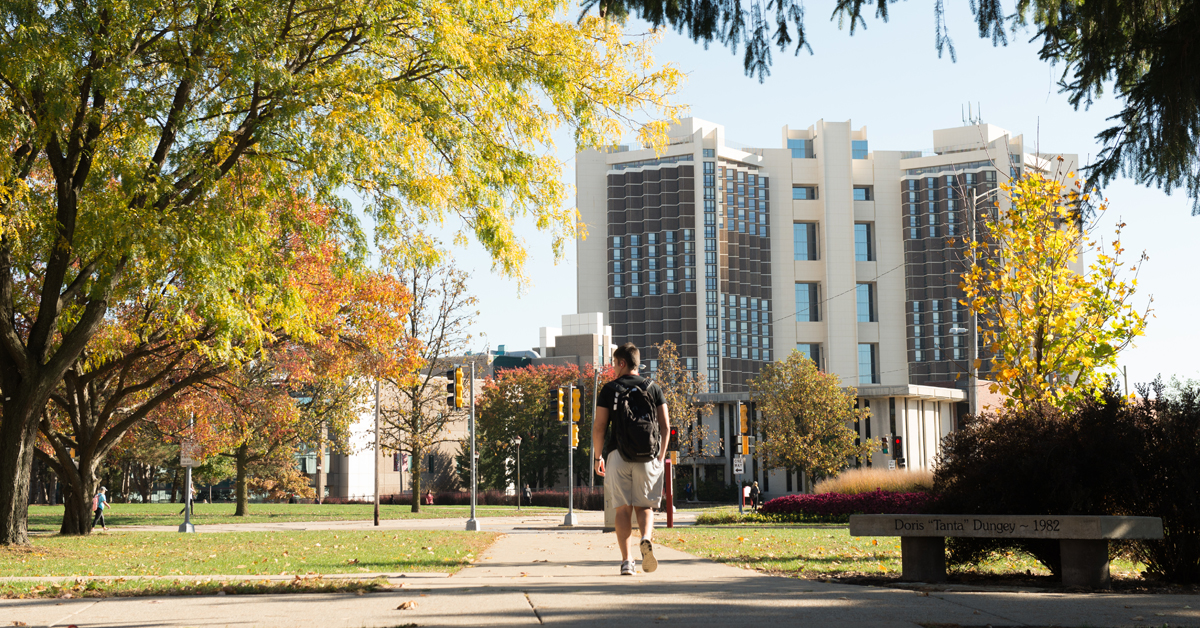 Paying for College | Financial Aid - Illinois State